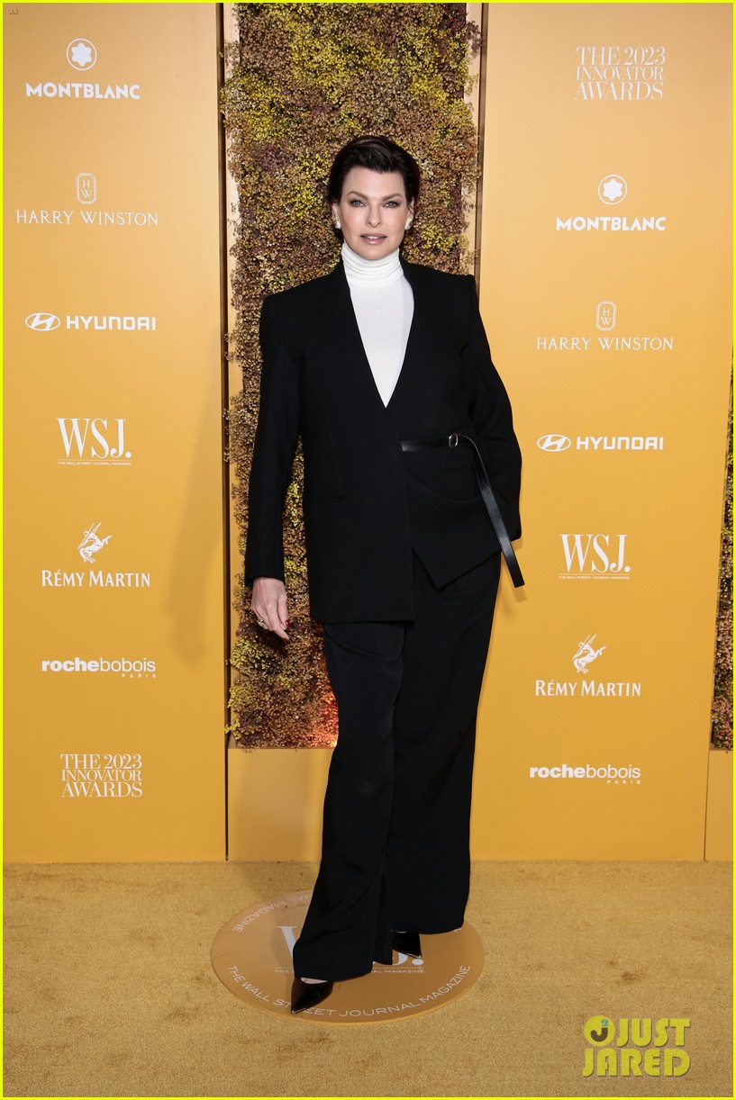 Renee Rapp, Trevor Noah, & Julia Louis-Dreyfus Arrive in Style for ...