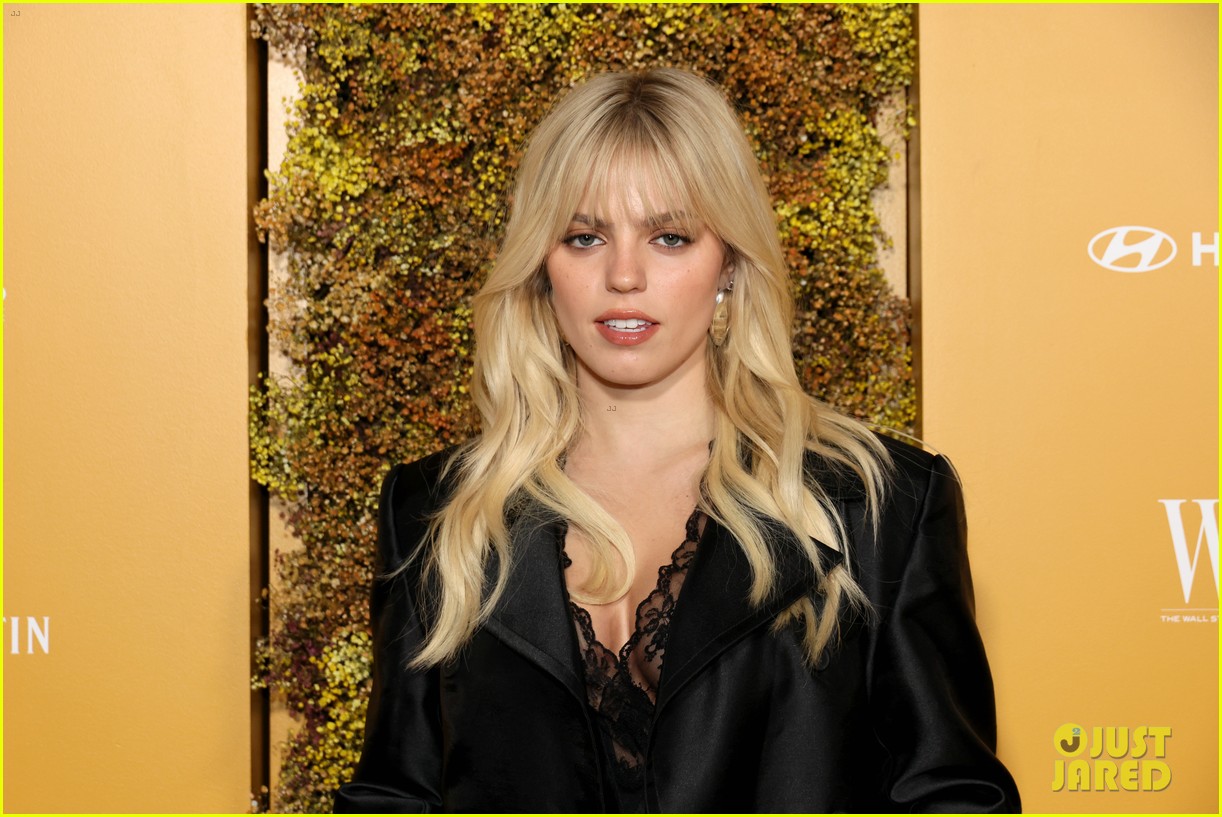 Renee Rapp, Trevor Noah, & Julia Louis-Dreyfus Arrive in Style for ...