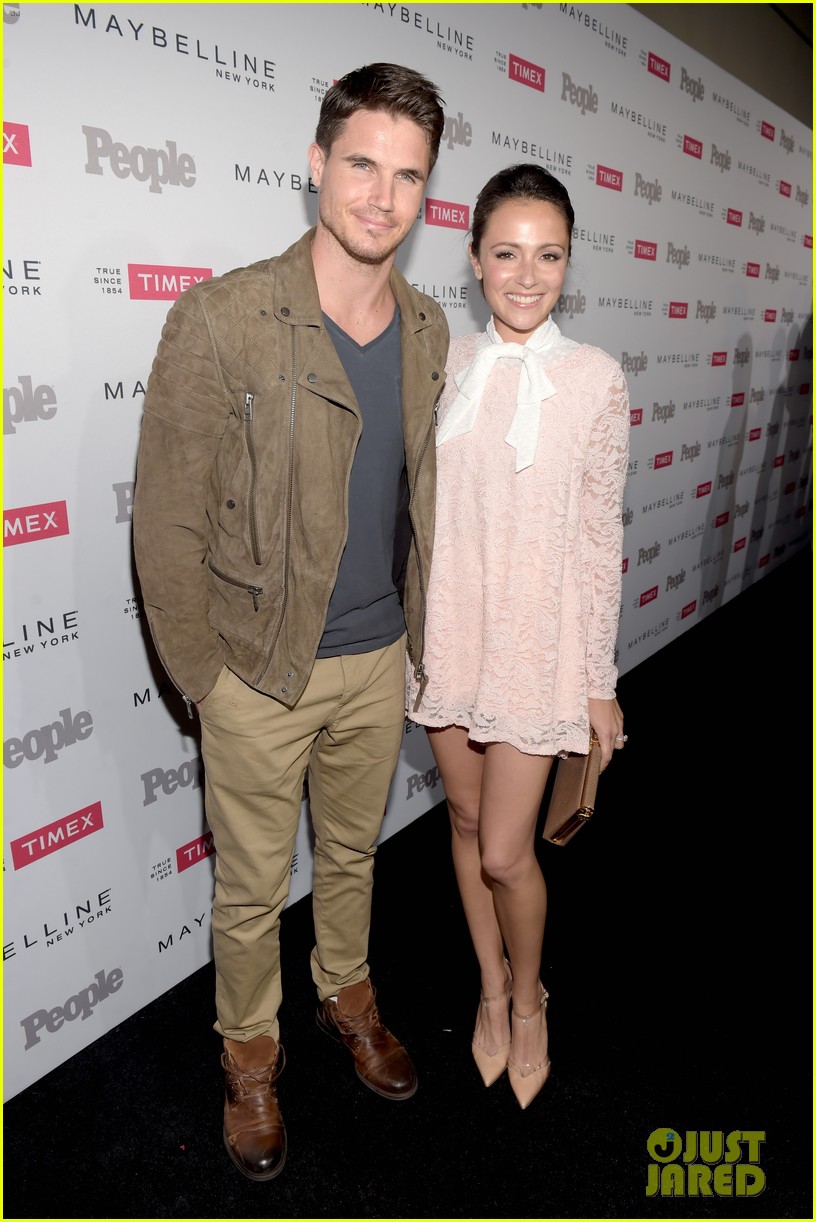 Is Italia Ricci Single or Married? The Hallmark Star's Husband Is Also ...