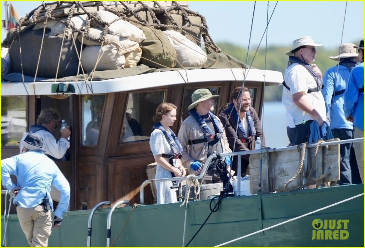 Sydney Sweeney Looks So Different as a Brunette While Filming New Movie ...