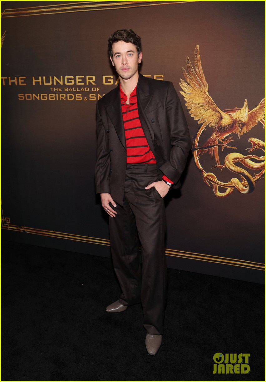 Rachel Zegler, Tom Blyth, & 'The Hunger Games' Prequel Cast Stun at NYC ...