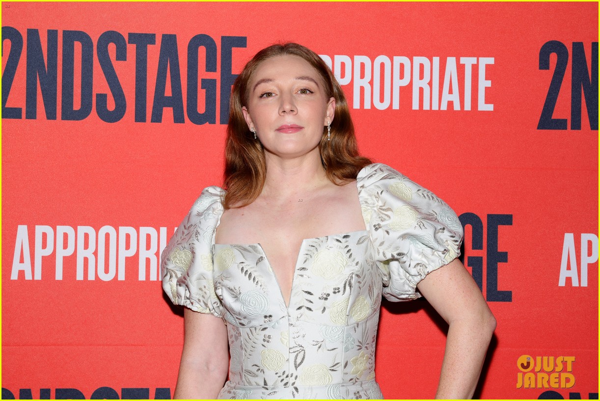 Jennifer Lawrence, Dakota Fanning, & So Many More Attend 'Appropriate ...