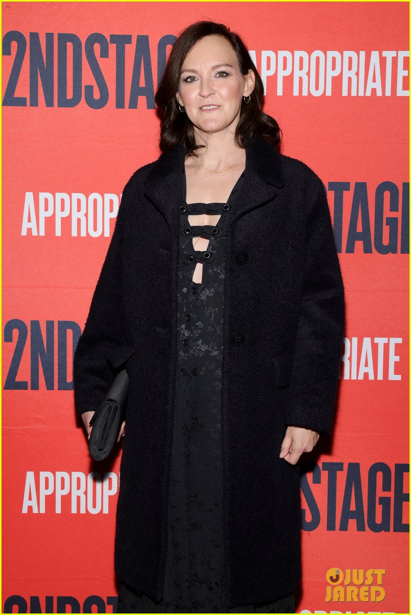 Jennifer Lawrence, Dakota Fanning, & So Many More Attend 'Appropriate ...