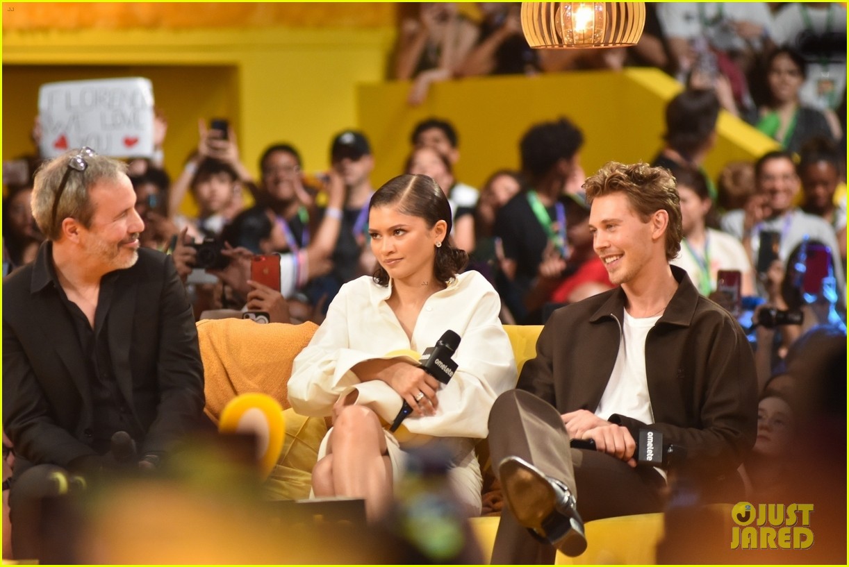 Florence Pugh Hit in the Face by Object at 'Dune: Part Two' Panel at ...