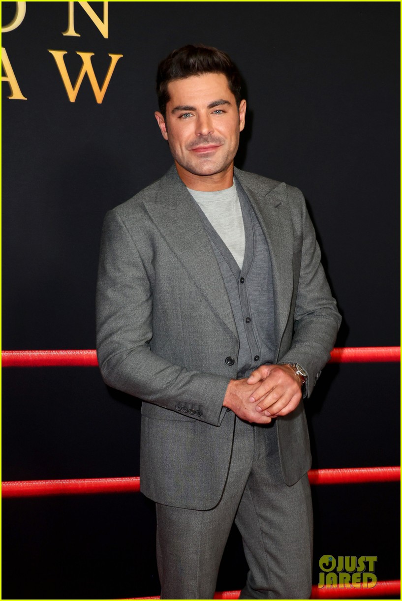 Zac Efron & Jeremy Allen White Get Support from Wrestling Legends at ...