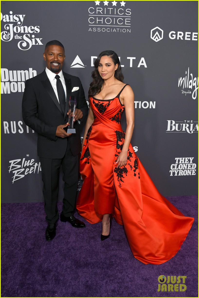 Jamie Foxx Gives Emotional Speech in First Appearance Since Medical ...