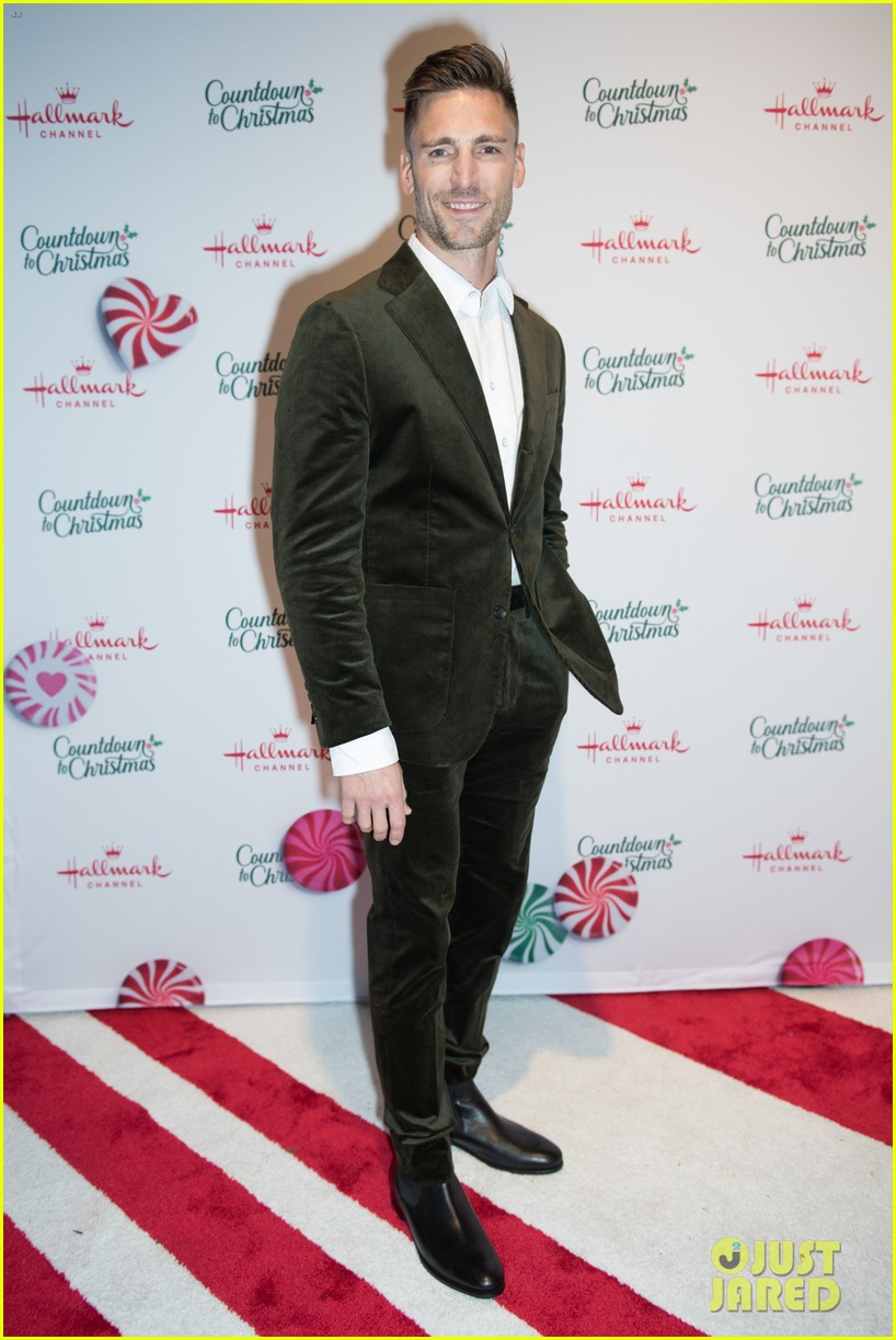 Hallmark Actors Andrew Walker, Tyler Hynes, & Paul Campbell Explain Why ...