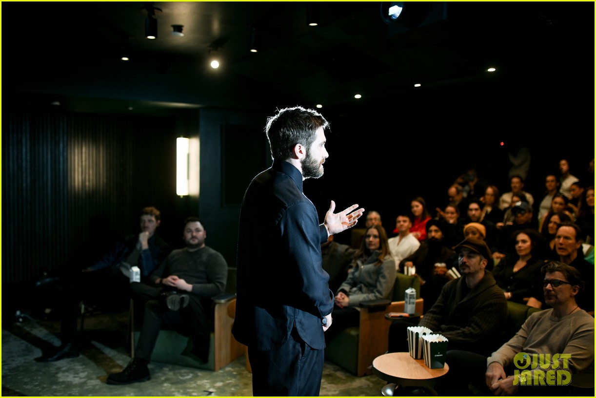Photo: jake gyllenhaal hosts memory screening 76 | Photo 4995573 | Just ...