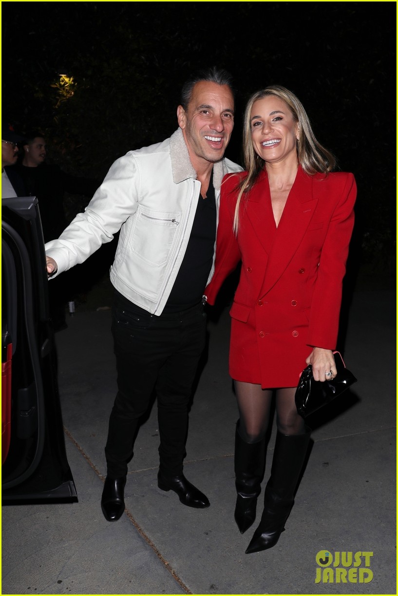 Joey King, Camila Mendes, & More Kick Off Festive Season at Producer ...