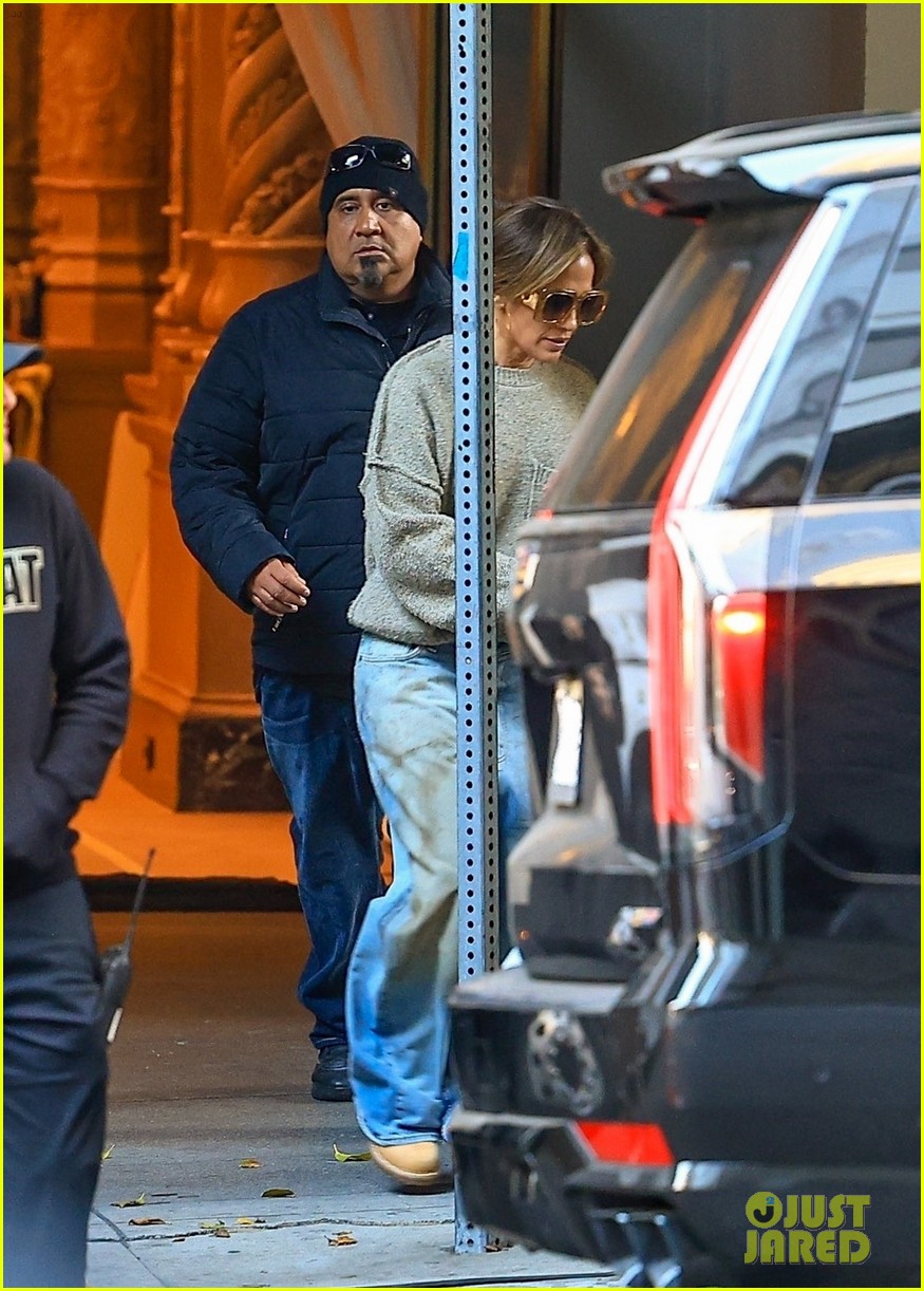 Photo: jlo filming unstoppable hotel park26 | Photo 4995721 | Just ...