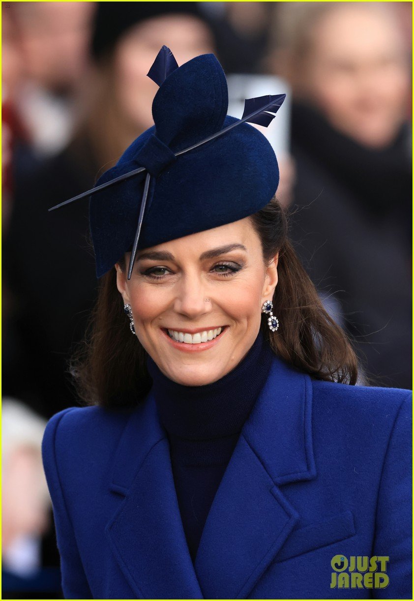 Prince William & Kate Middleton Bring All Three Kids to Christmas Day ...