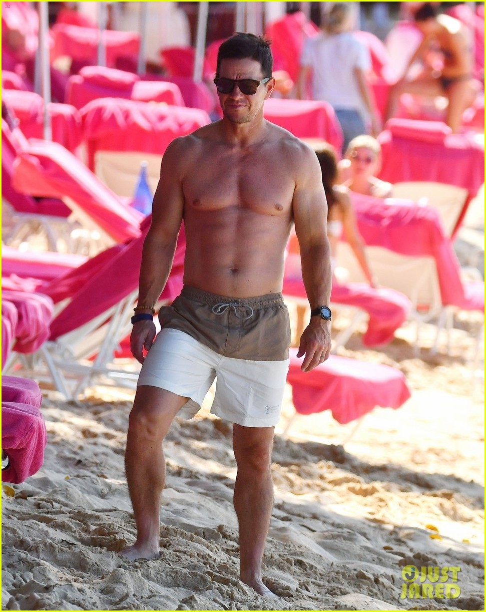 Mark Wahlberg Continues to Showcase His Impressive Swimsuit Collection ...