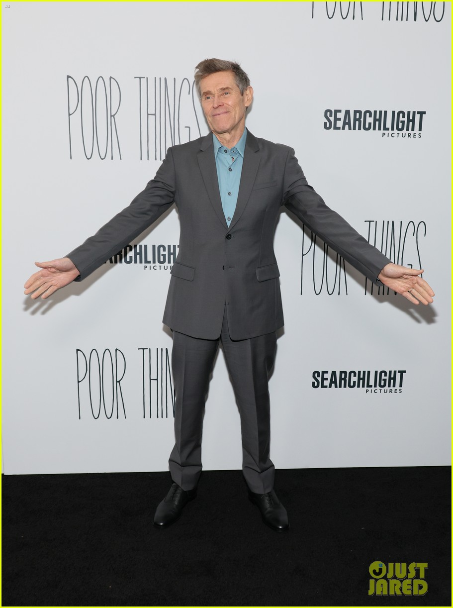 Emma Stone Celebrates 'Poor Things' NYC Premiere With Mark Ruffalo ...