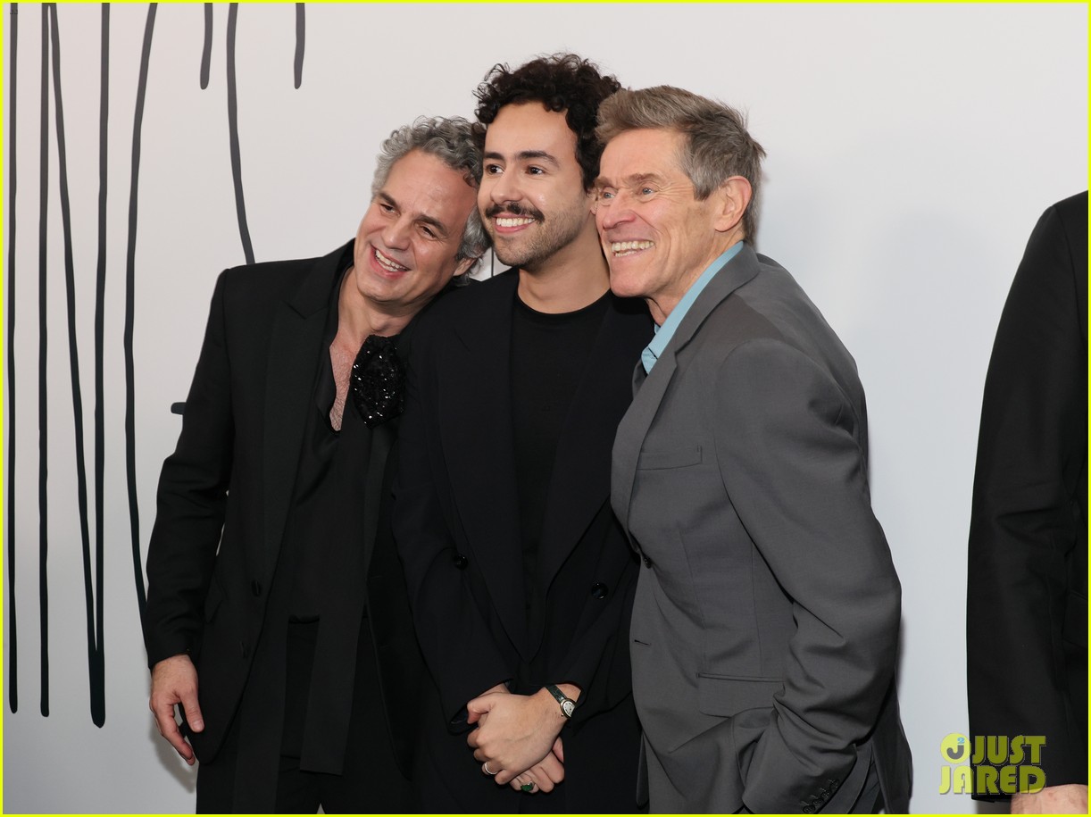 Emma Stone Celebrates 'Poor Things' NYC Premiere With Mark Ruffalo ...