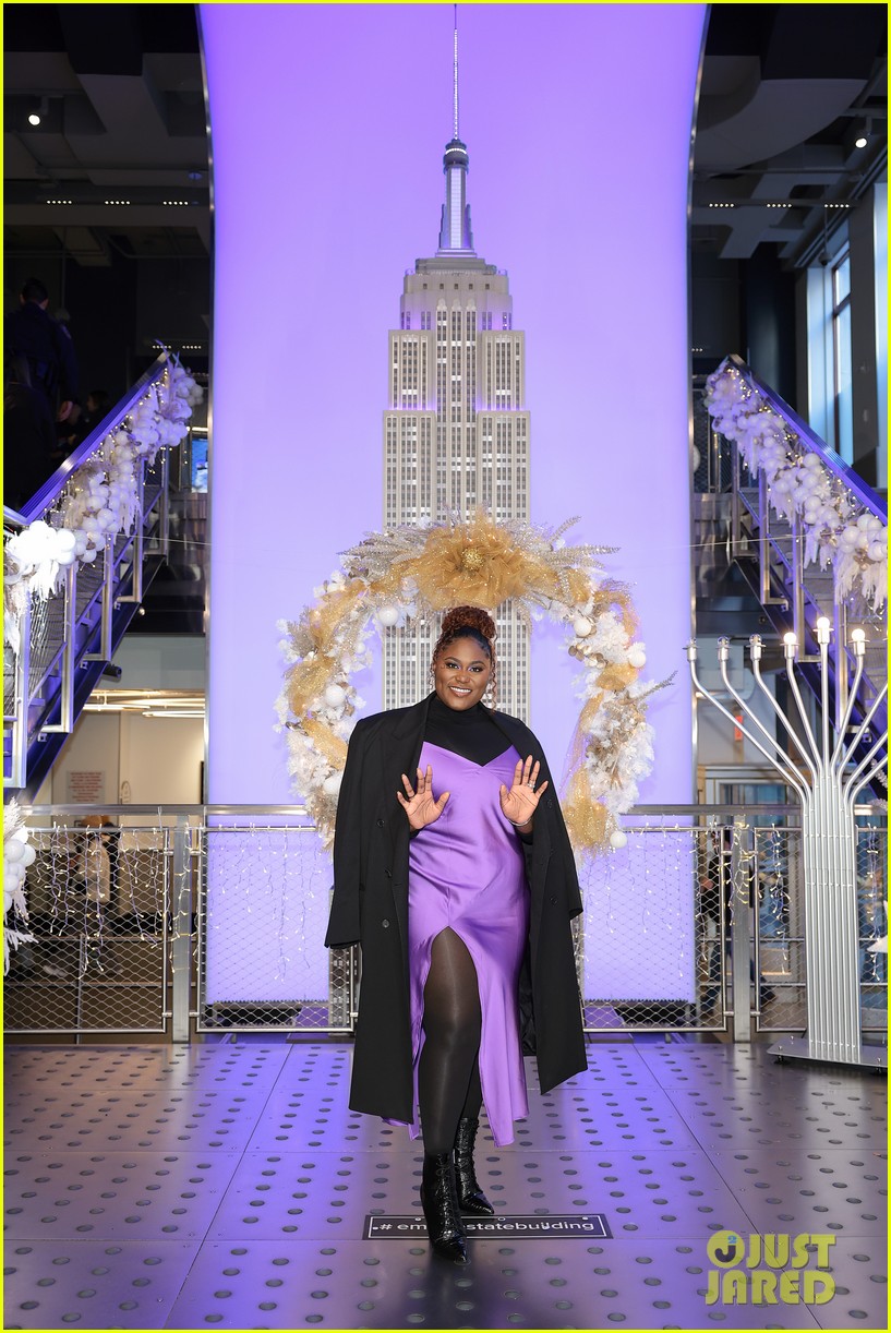 'The Color Purple' Stars Danielle Brooks, Fantasia Barrino, & Taraji P ...