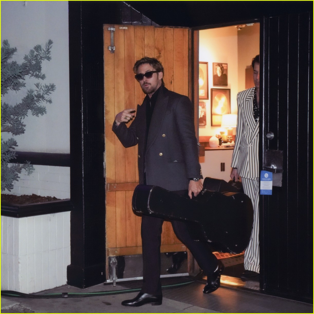 Ryan Gosling Holds a Guitar While Exiting Recording Studio With 'I'm ...