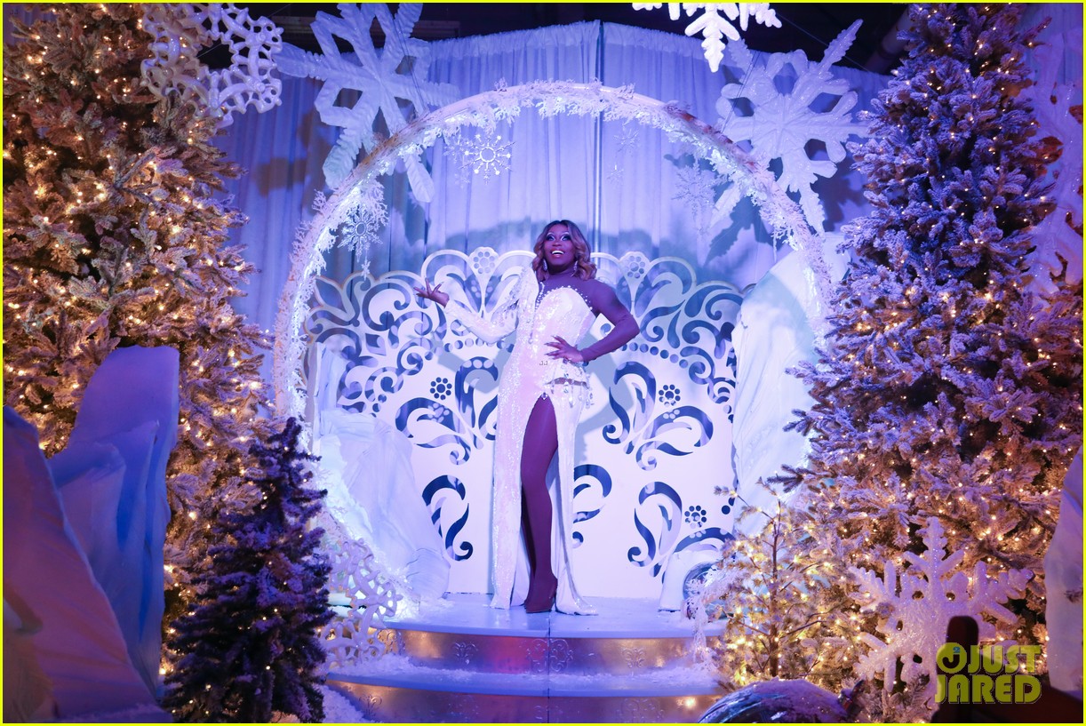 Santa's Secret is NY/LA's Adults Only Variety Show - Part Cabaret, Part ...