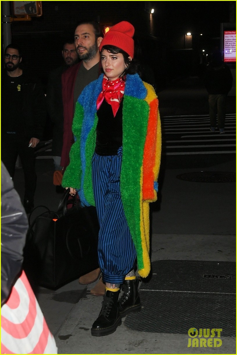 Billie Eilish, Kate McKinnon, Greta Gerwig, & More Step Out for Star ...