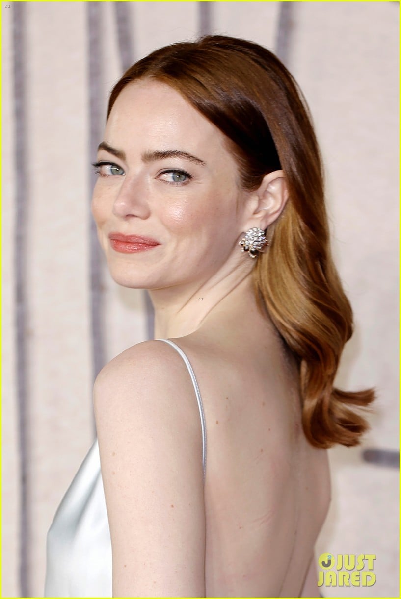 Photo: emma stone poor things uk screening 44 | Photo 4995277 | Just ...