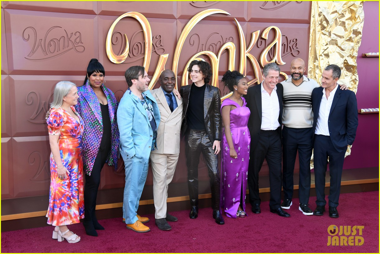 Keegan-Michael Key Lifts Timothee Chalamet In a Big Hug at 'Wonka' LA Premiere: Photo 4993789 ...