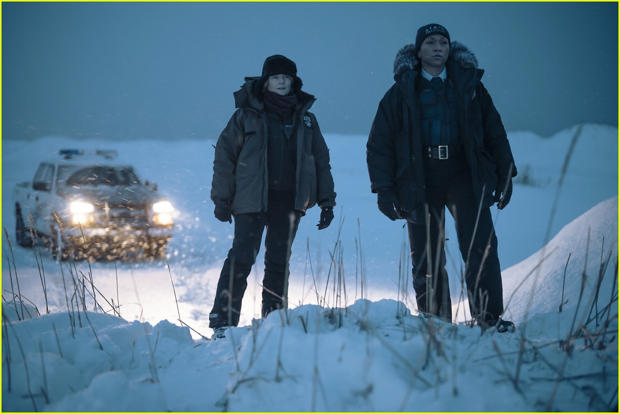 'True Detective: Night Country' Trailer Teases a New Mystery in Alaska: Photo 4991541 | Jodie ...
