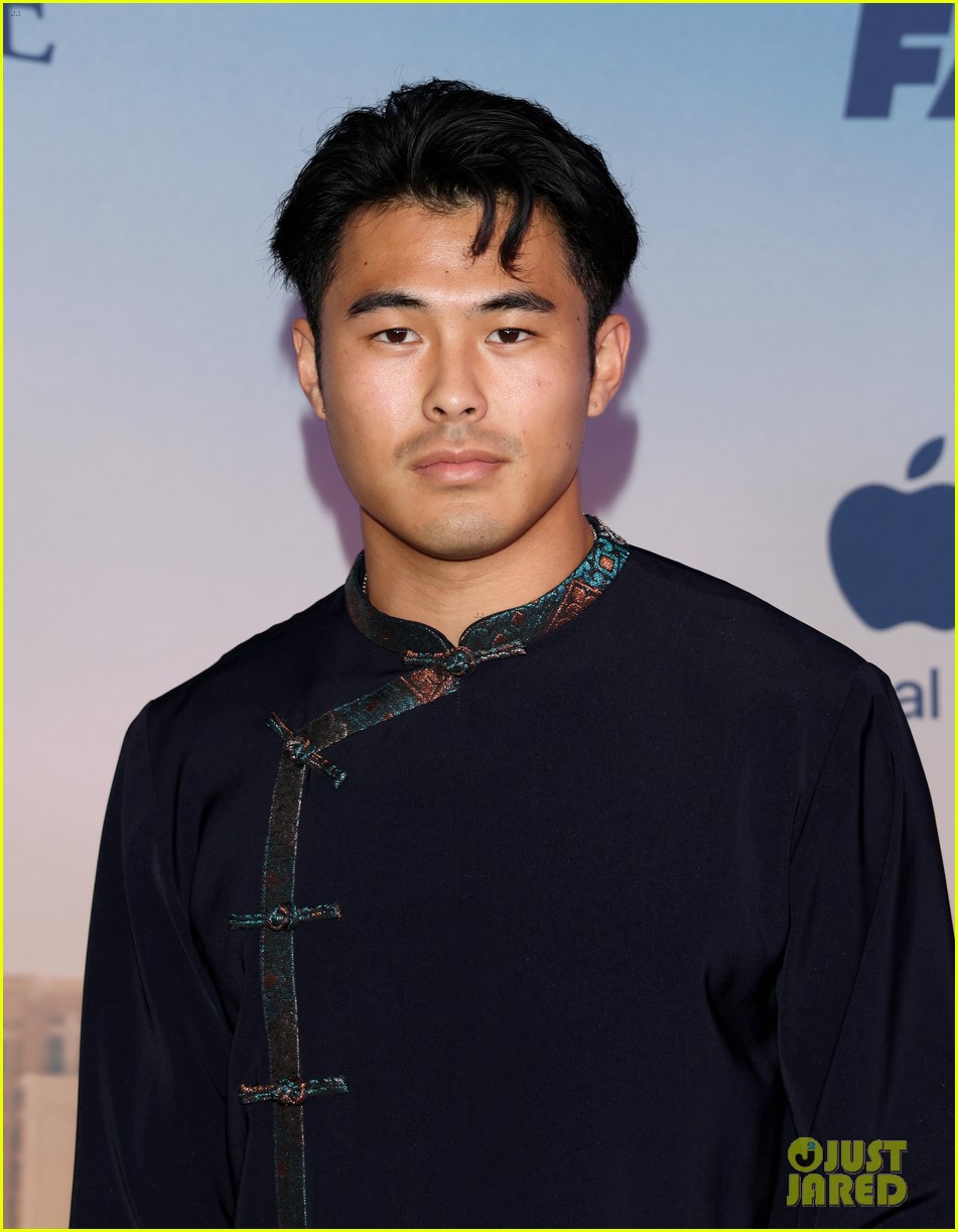 Mark Wahlberg Brings His Family to Vegas for 'Family Plan' Premiere ...