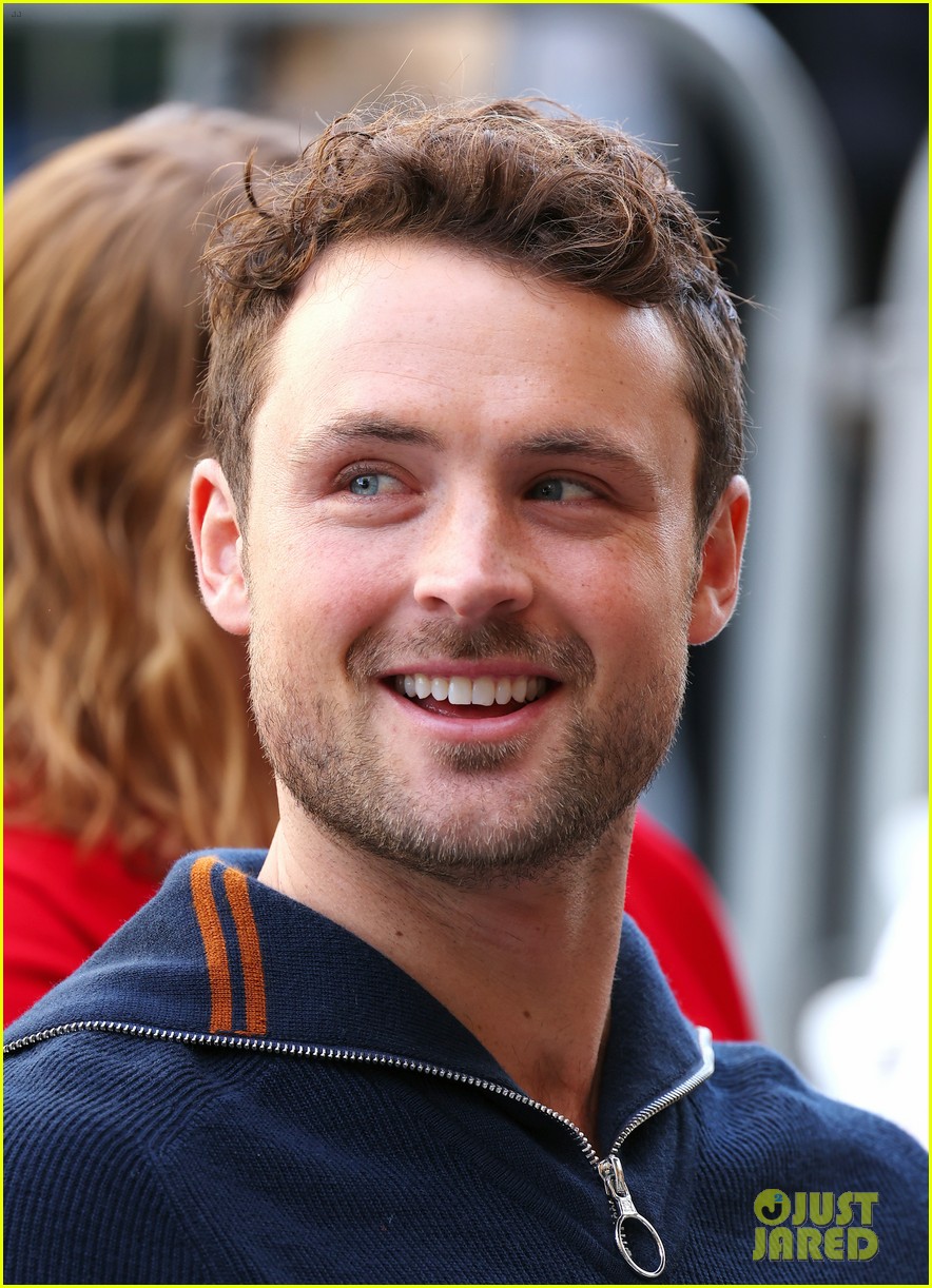 Zac Efron Honors the Late Matthew Perry, Gives 'High School Musical' Shout-Out During Hollywood ...