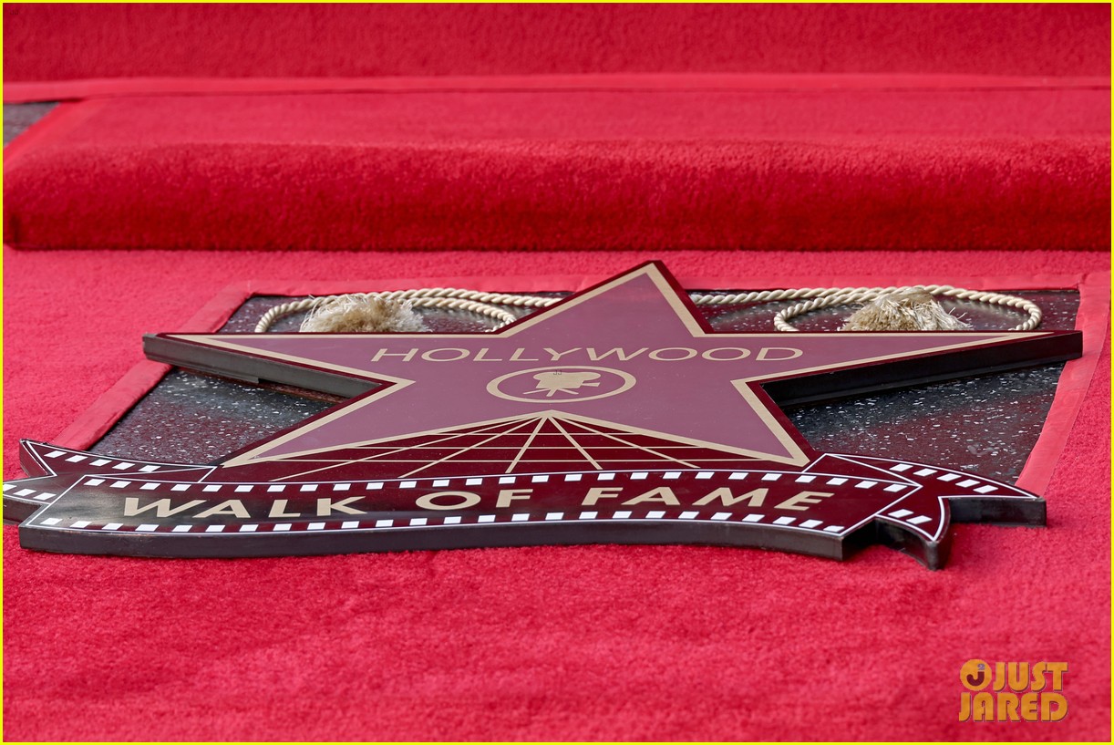 Zac Efron Honors the Late Matthew Perry, Gives 'High School Musical ...