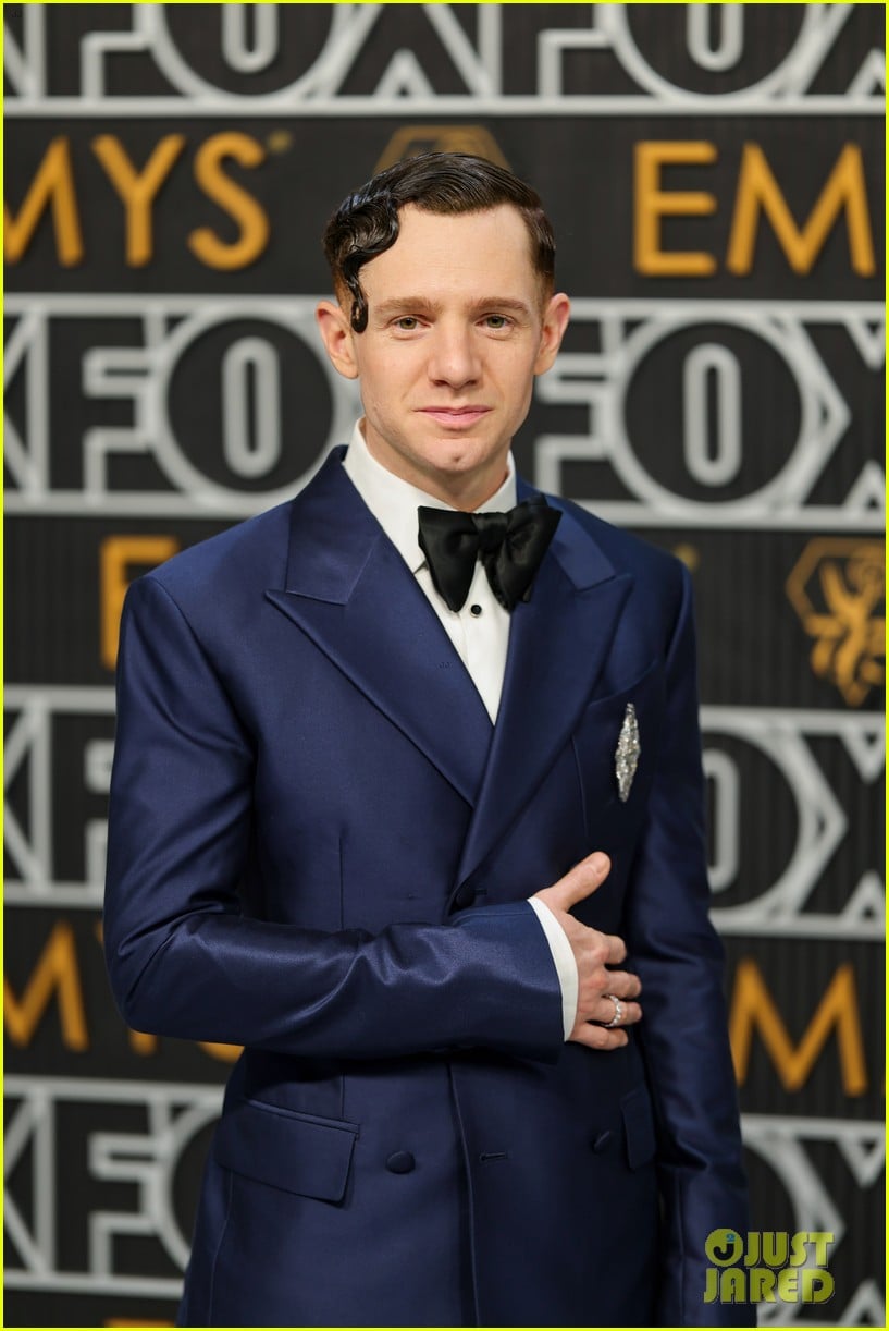 Quinta Brunson Joins 'Abbott Elementary' Co-Stars Tyler James Williams ...