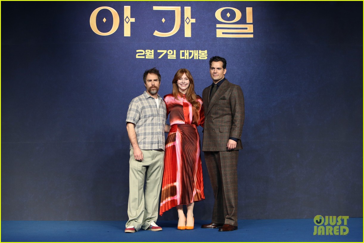 Henry Cavill, Bryce Dallas Howard & Sam Rockwell Hype Up New Movie ...