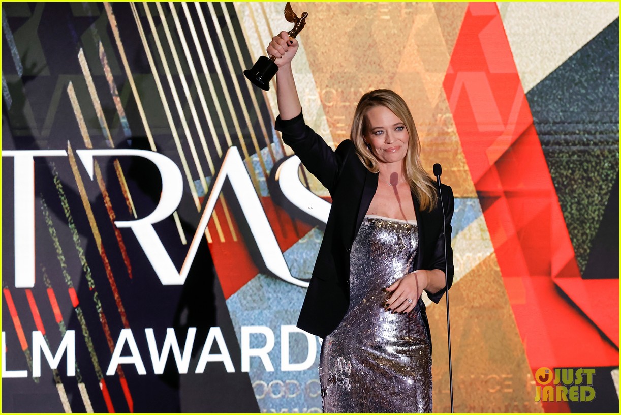 Astra Film Awards 2024: See Photos of Hailee Steinfeld, Fantasia Barrino & More Attendees: Photo ...