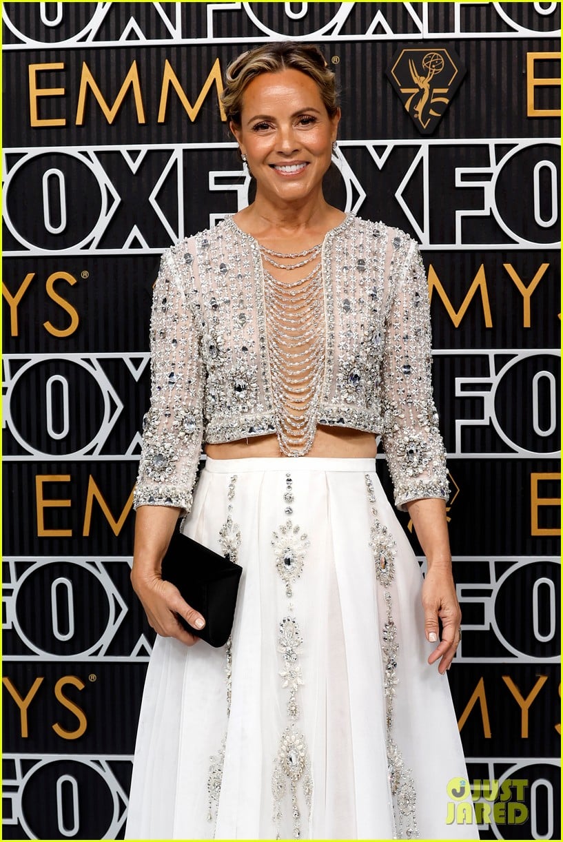 'Beef' Stars Steven Yeun & Ali Wong Arrive for Emmy Awards 2023: Photo ...