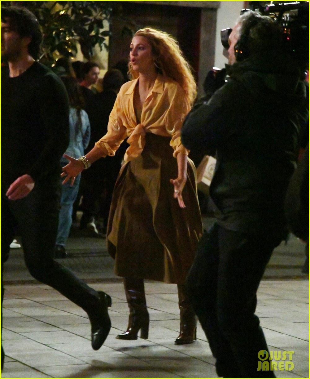 'It Ends With Us' Casting: Younger Actors Revealed for Blake Lively's ...