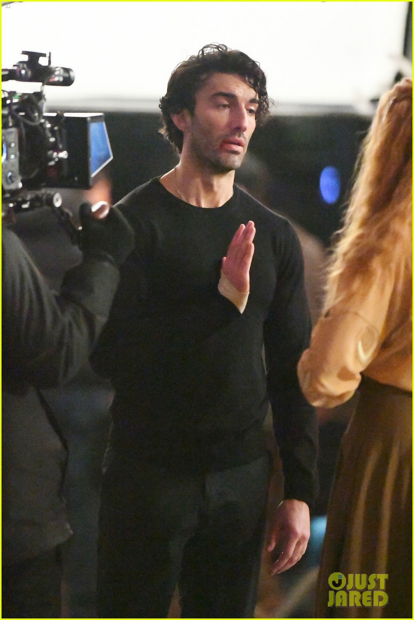 'It Ends With Us' Casting: Younger Actors Revealed for Blake Lively's ...