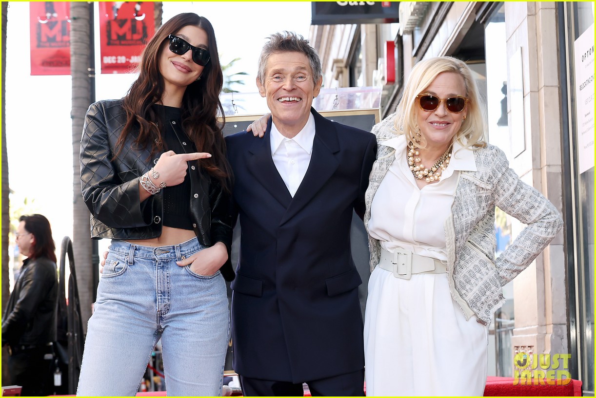 Willem Dafoe Gets Support From Pedro Pascal, Mark Ruffalo, & More at ...