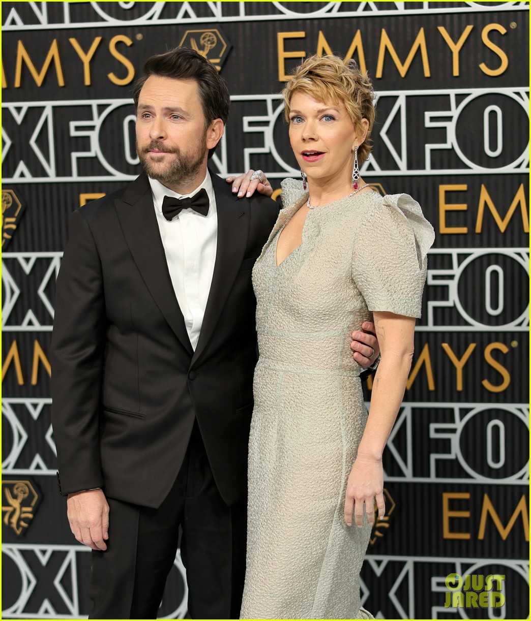 How Tall is Danny DeVito? Fans Talk About His Height After Presenting ...