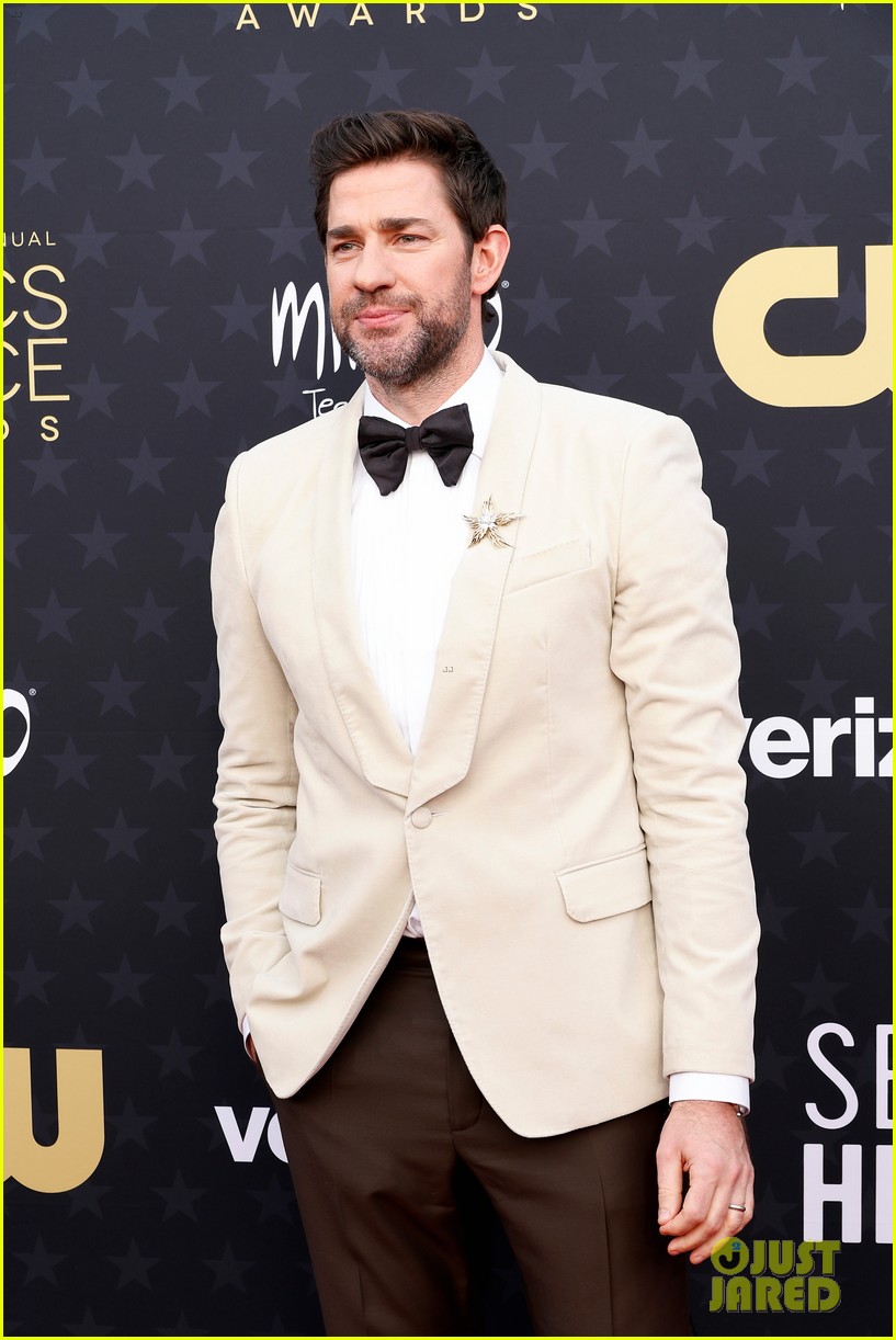 Emily Blunt & John Krasinski Couple Up at Critics Choice Awards 2024 ...