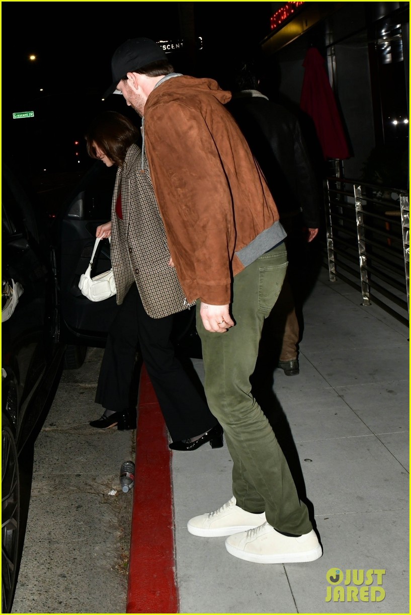 Chris Evans & Wife Alba Baptista Hold Hands in Rare Photos Out to Dinner, 2 Other Famous Couples ...