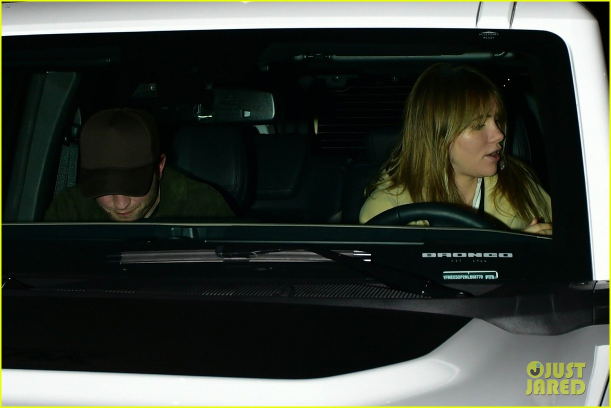 Chris Evans & Wife Alba Baptista Hold Hands in Rare Photos Out to Dinner, 2 Other Famous Couples ...