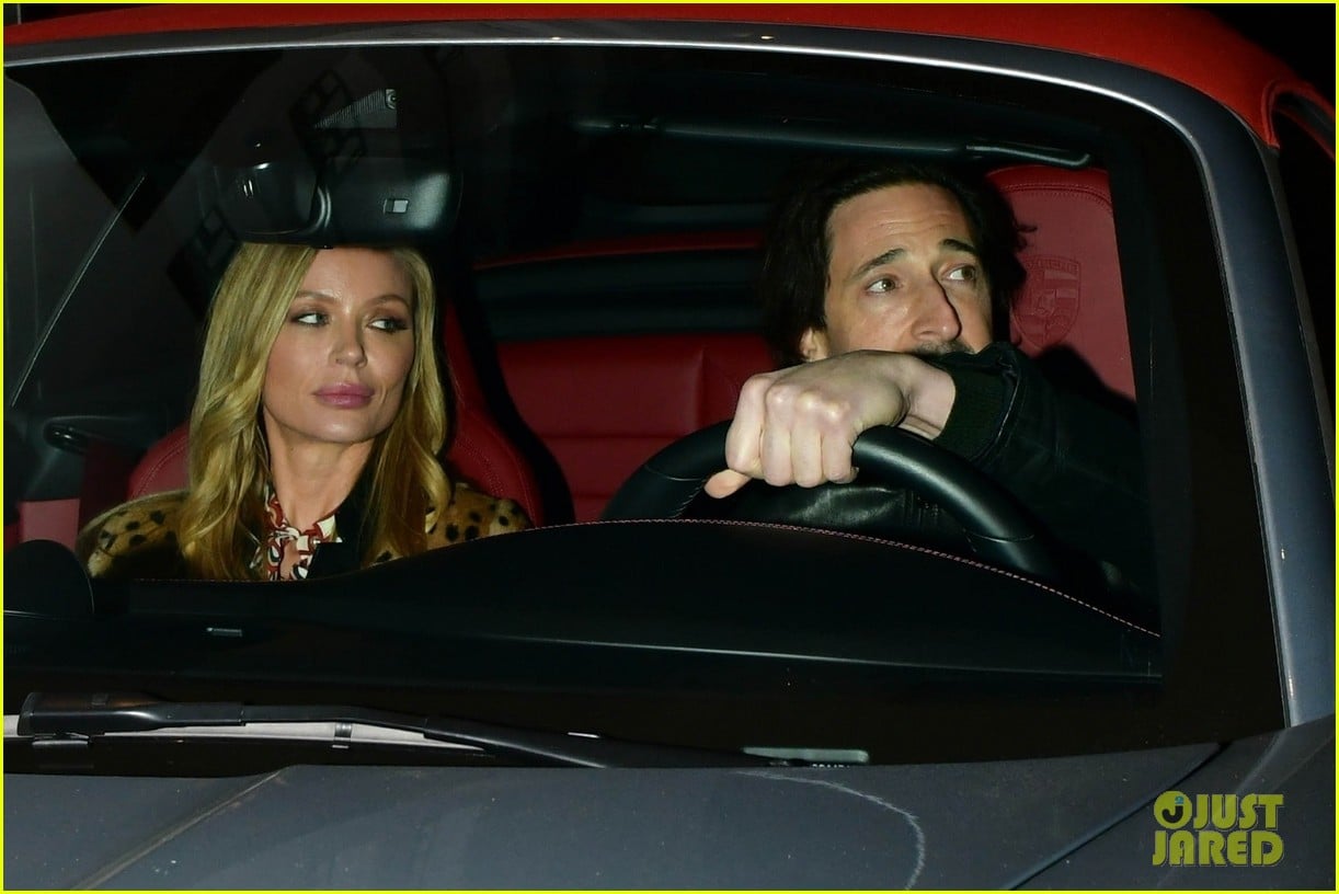 Chris Evans & Wife Alba Baptista Hold Hands in Rare Photos Out to Dinner, 2 Other Famous Couples ...