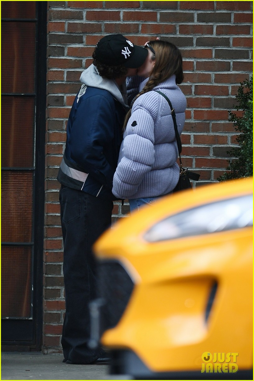 Euphoria's Dominic Fike Spotted Kissing Emma Roberts' Younger Sister Grace Nickels: Photo ...