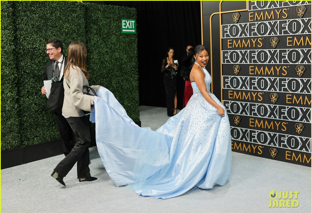 Dominique Fishback Arrives in Dazzling Blue at Emmy Awards 2023: Photo ...