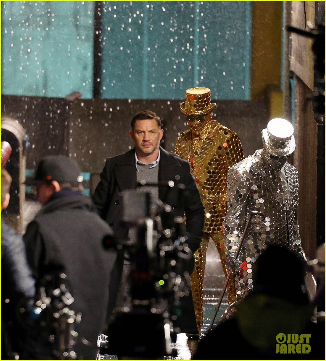 Tom Hardy Films New Jo Malone Cologne Commercial in London: Photo ...