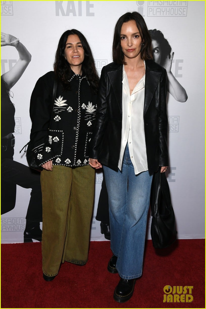 Comedian Kate Berlant Brings Out Star-Studded Crowd for L.A. Opening of ...