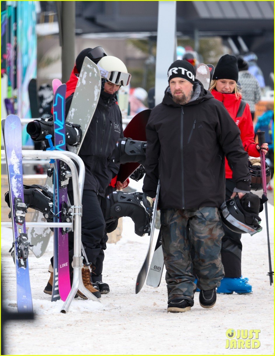 Cameron Diaz & Husband Benji Madden Hit the Slopes to Do Some ...