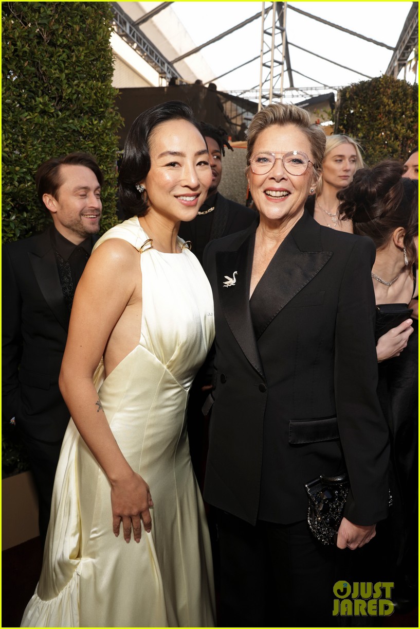 Best Actress Nominees Carey Mulligan, Greta Lee, & Cailee Spaeny Go Glam for Golden Globes 2024 ...