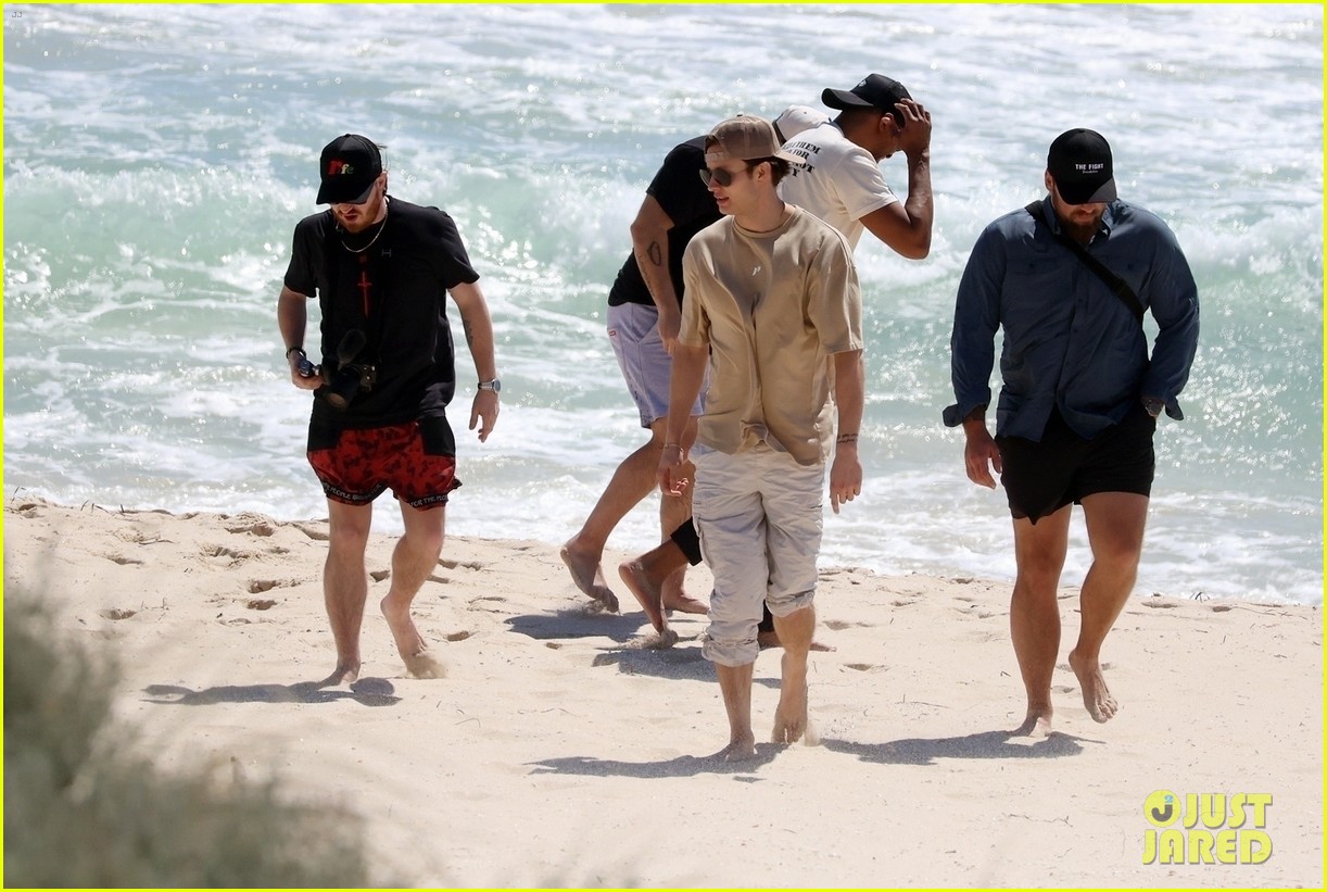 Matt Rife Arrives in Australia Ahead of His Tour Down Under, Spotted at ...