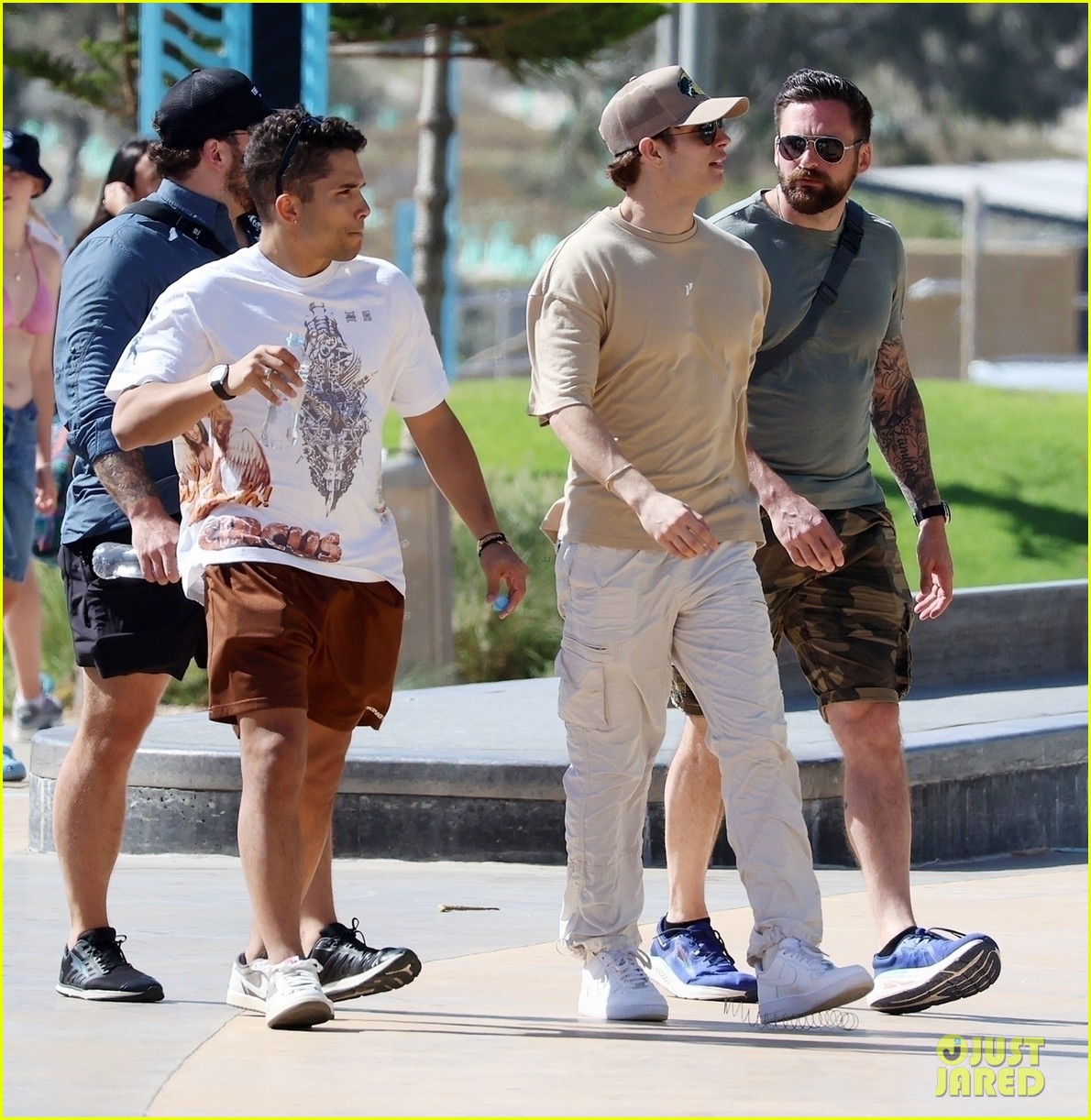 Matt Rife Arrives in Australia Ahead of His Tour Down Under, Spotted at ...