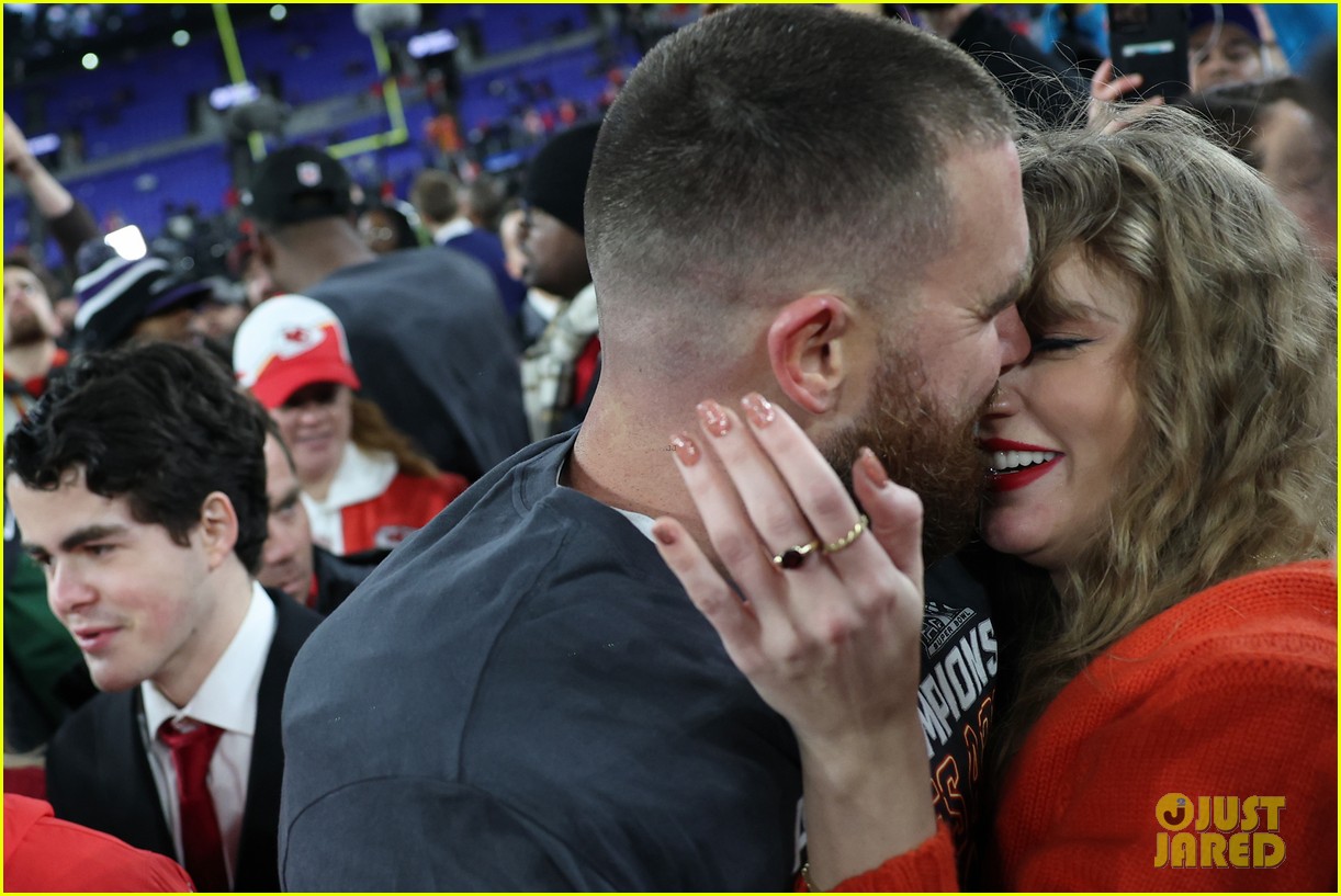 New Taylor Swift & Travis Kelce Video Shows Them Saying 'I Love You' to Each Other After AFC ...