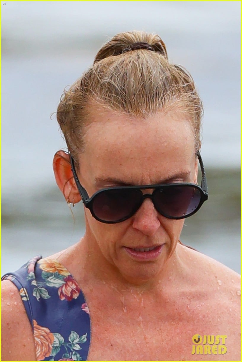 Toni Collette Hits the Beach in Sydney After Ex-Husband Debuts New Relationship: Photo 5002588 ...